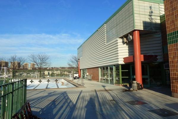 Riverbank State Park Pool - Nageurs.com